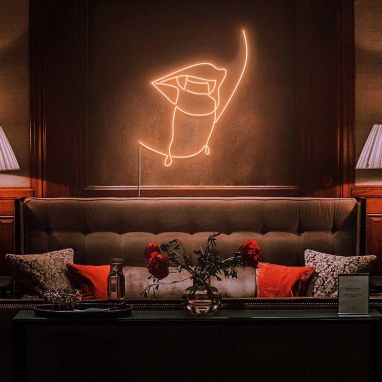 Bloody Vampire Neon Sign | Liuyang Lamps